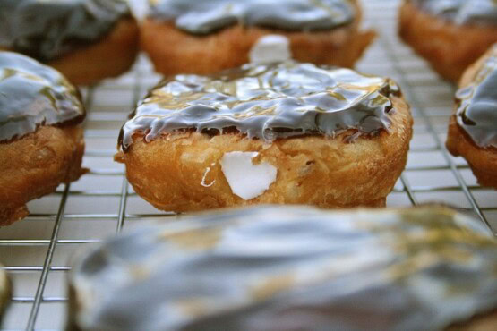 S'mores Donut Recipe - Lauren's Latest