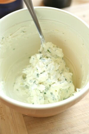 Herb and Garlic Cream Cheese (5 Ingredients) - Lauren's Latest