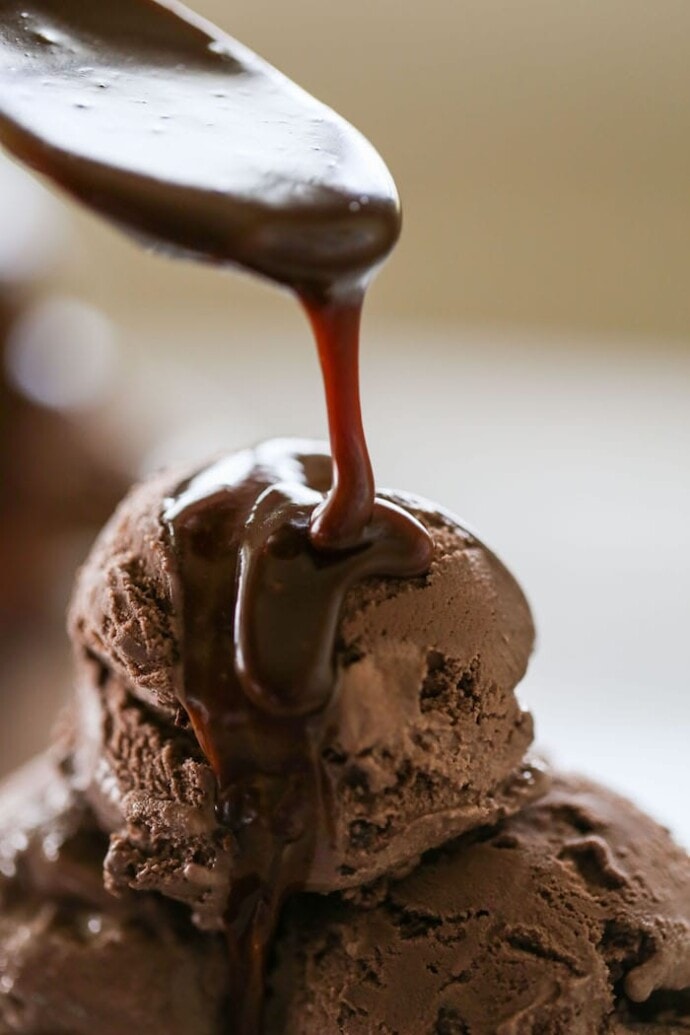 Nutella Hot Fudge Sauce - Lauren's Latest