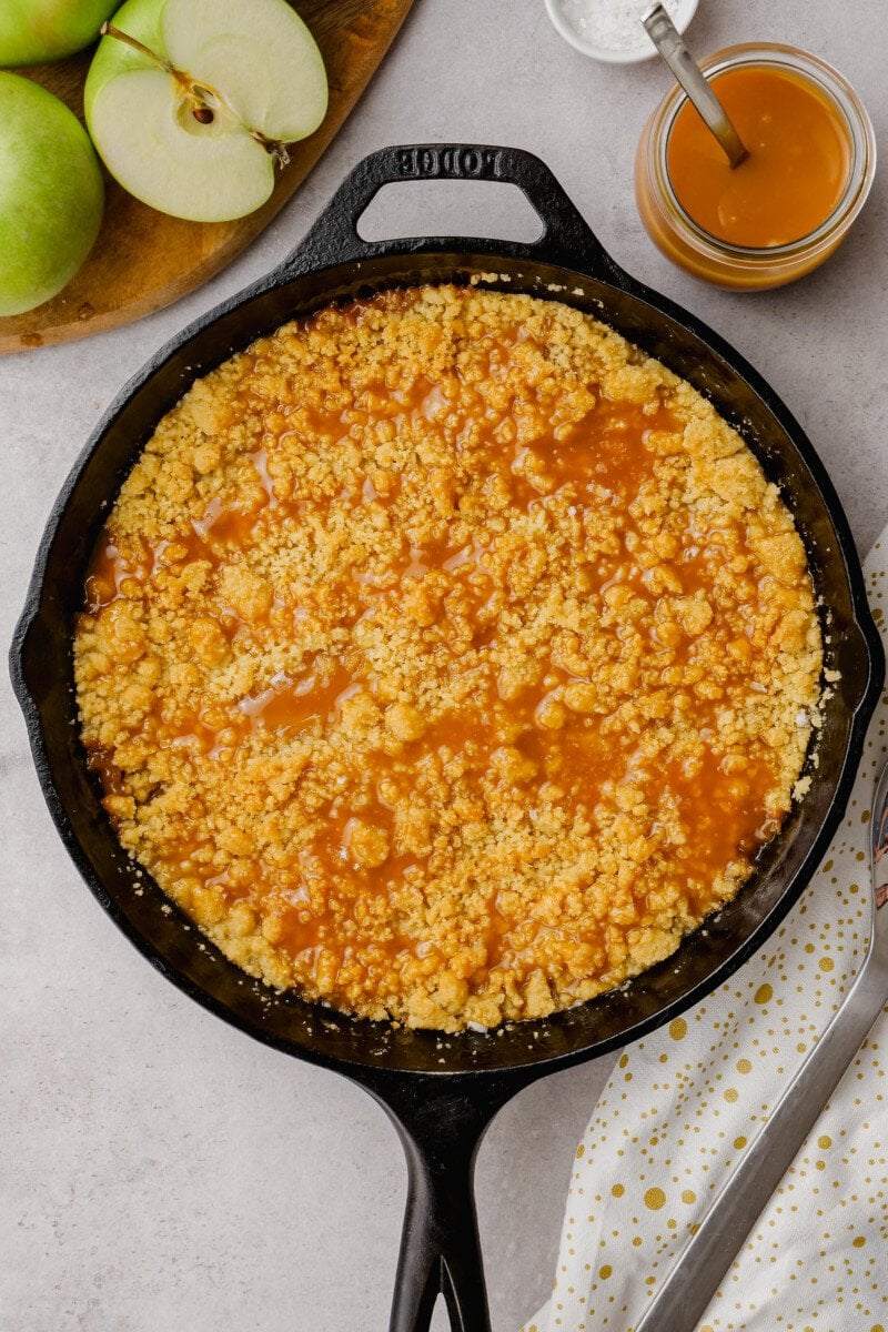 Caramel Apple Crumble - Lauren's Latest