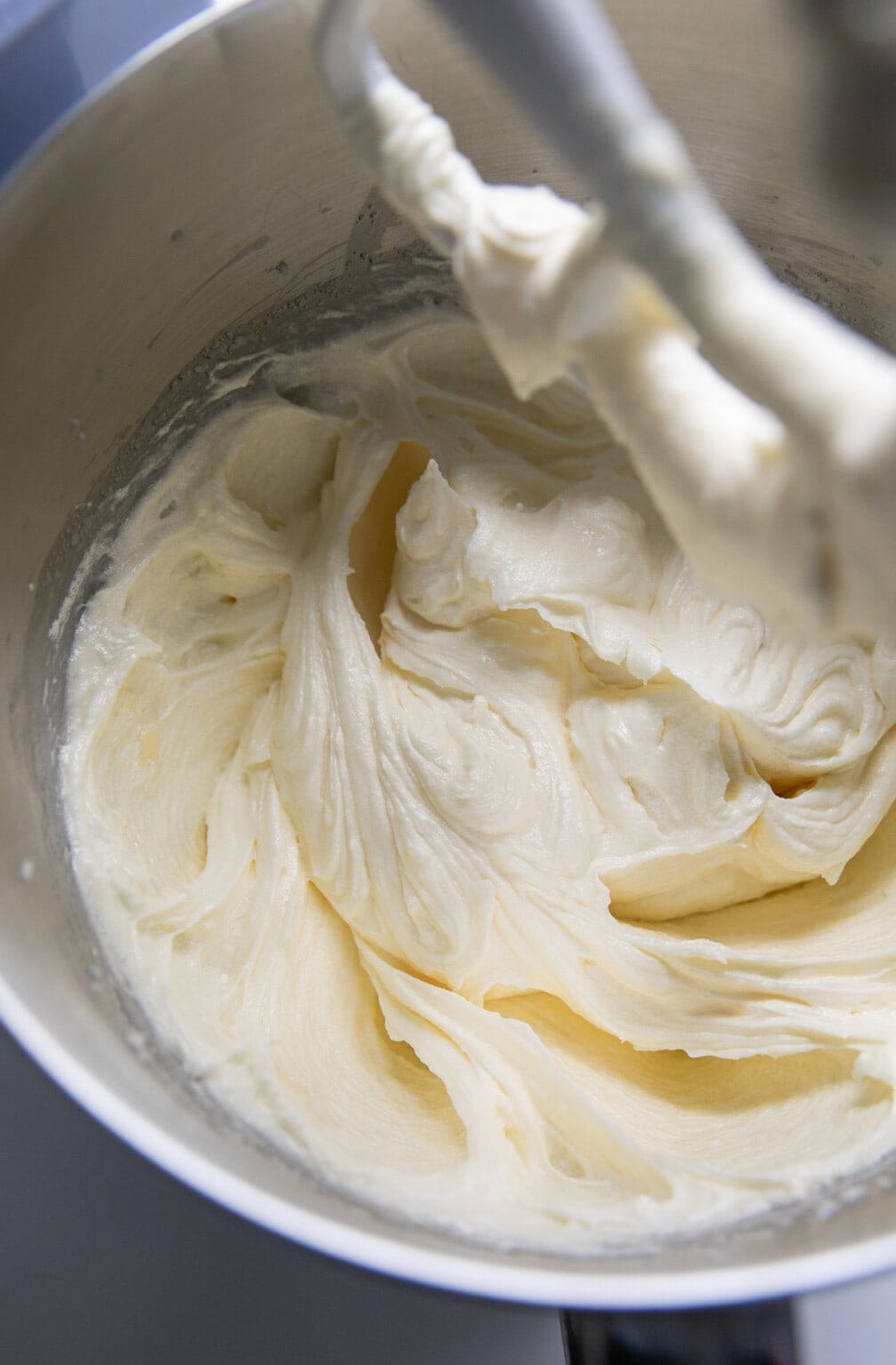 Lemon Cake with Lemon Buttercream Frosting - Lauren's Latest