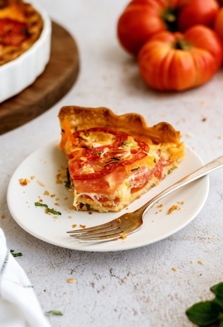 Easy Southern Tomato Pie Recipe - Lauren's Latest