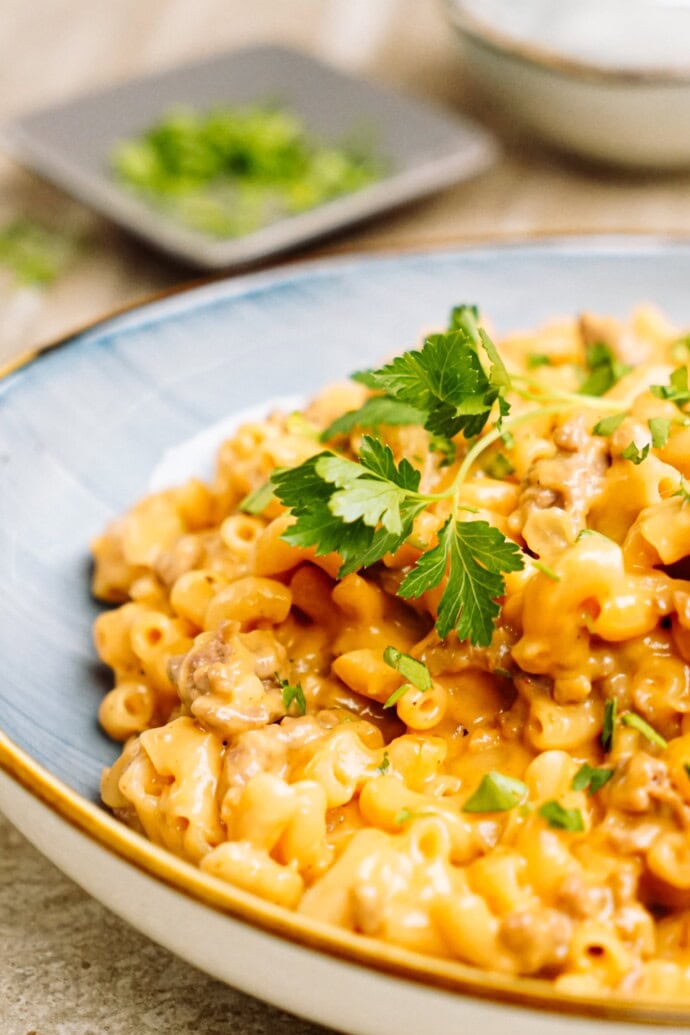 Homemade Hamburger Helper Cheeseburger Macaroni - Lauren's Latest