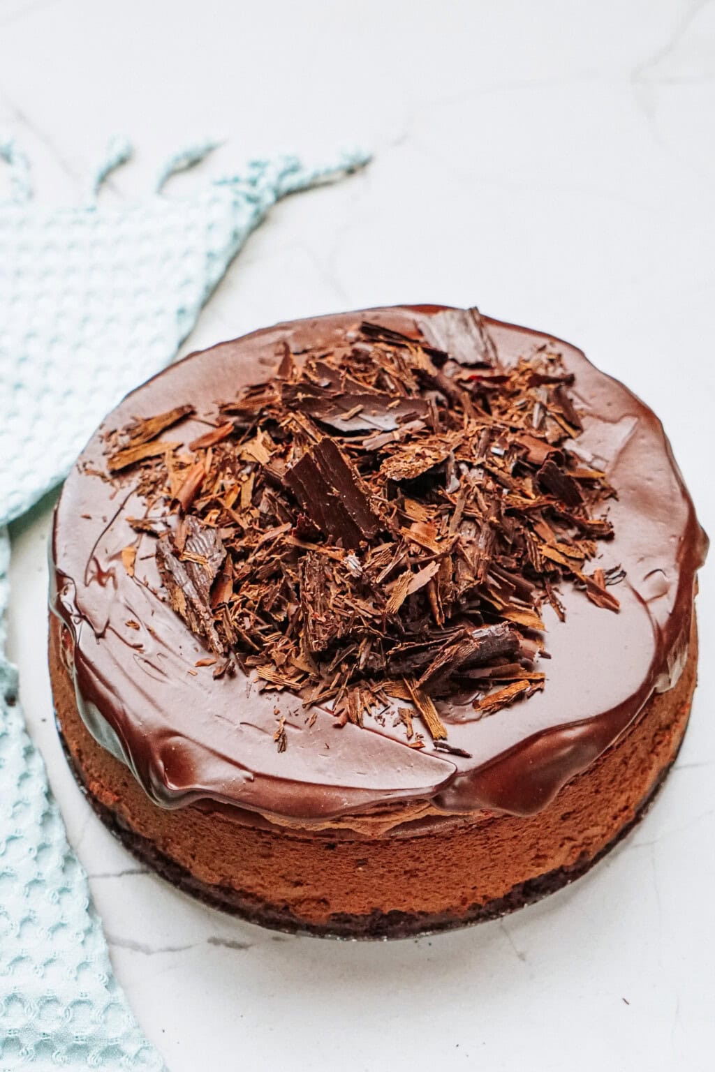 How to Make Chocolate Curls for Cake - Lauren's Latest