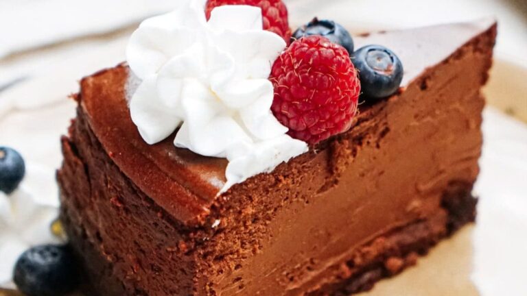 26 Chocolate Desserts That Will Have Everyone Begging for Seconds ...