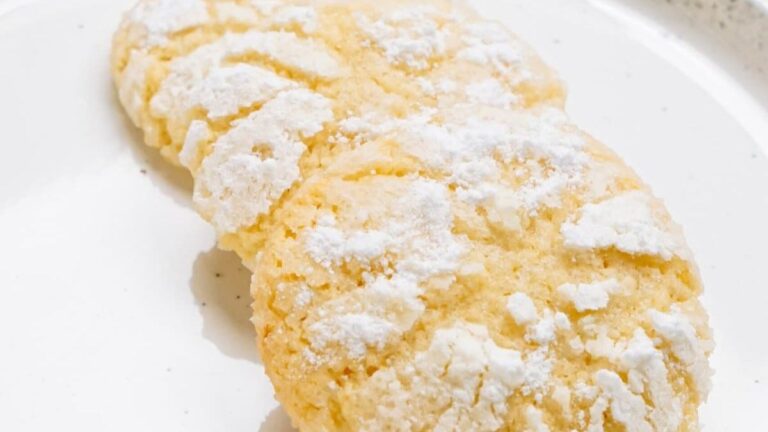 31 Bakery-Style Cookie Recipes Anyone Can Easily Make at Home - Lauren ...