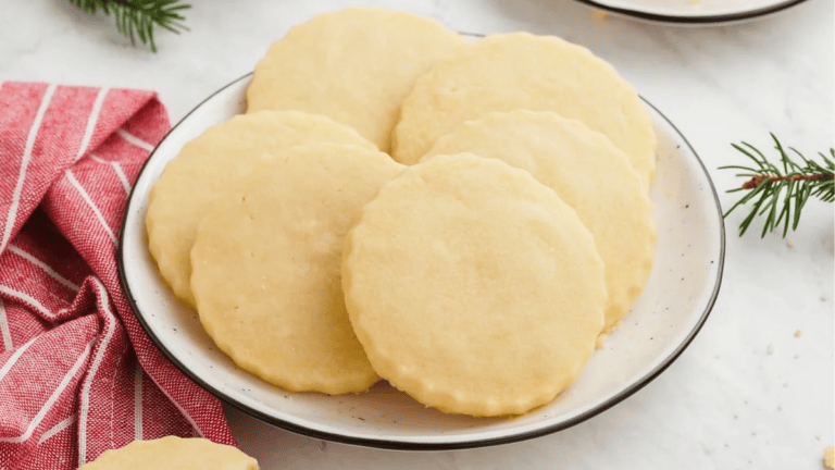 31 Bakery-Style Cookie Recipes Anyone Can Easily Make at Home - Lauren ...