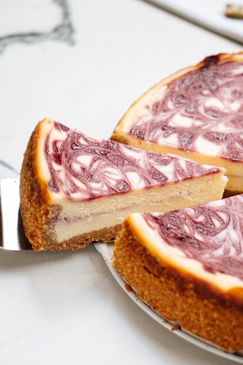 Mixed Berry Cheesecake - Lauren's Latest