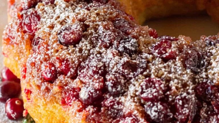 16 Thanksgiving Desserts Loaded With Cranberries You Must Try - Lauren ...