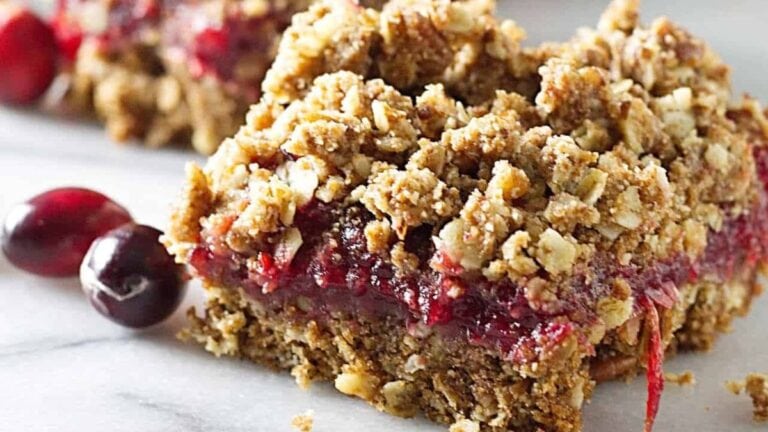 16 Thanksgiving Desserts Loaded With Cranberries You Must Try - Lauren ...