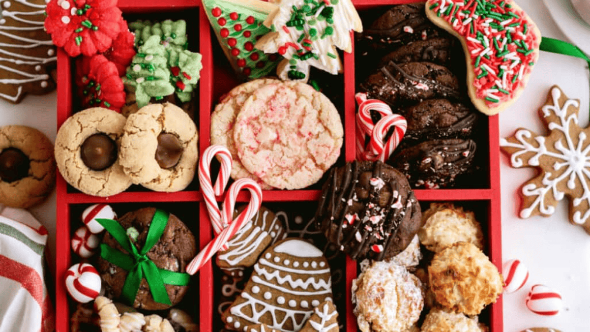 37 Old-Fashioned Christmas Cookies That Never Go Out of Style - Lauren ...